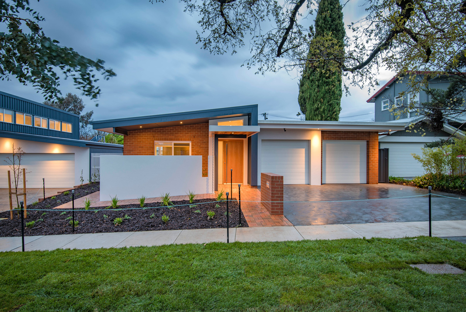 LDA/MBA Charity Houses – AMC Architecture
