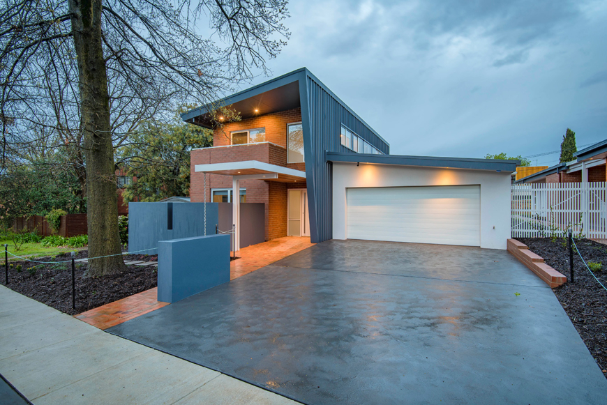 LDA/MBA Charity Houses – AMC Architecture