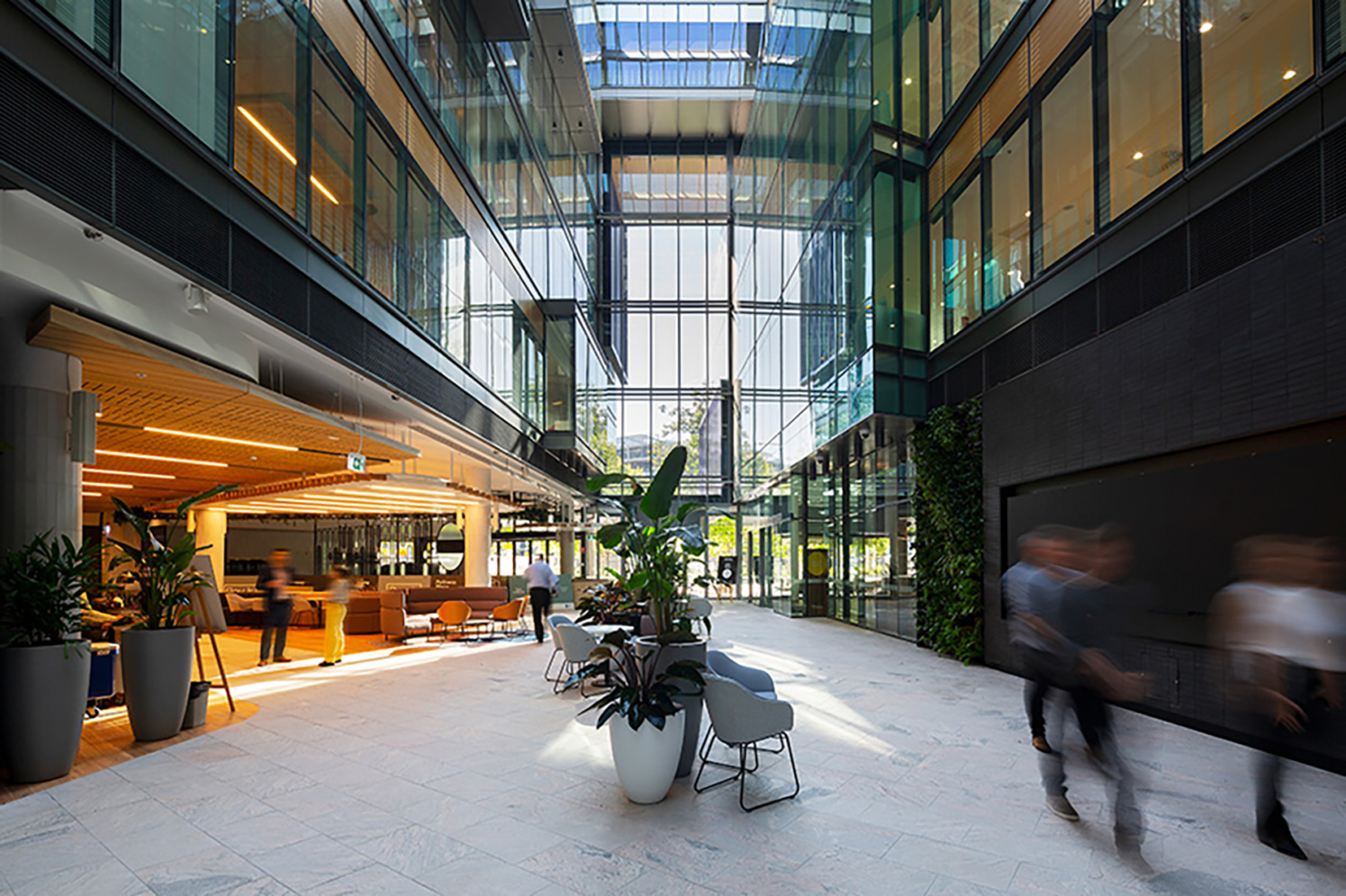 7 London Circuit Public Atrium, Bathrooms, End of Trip & Wellness ...