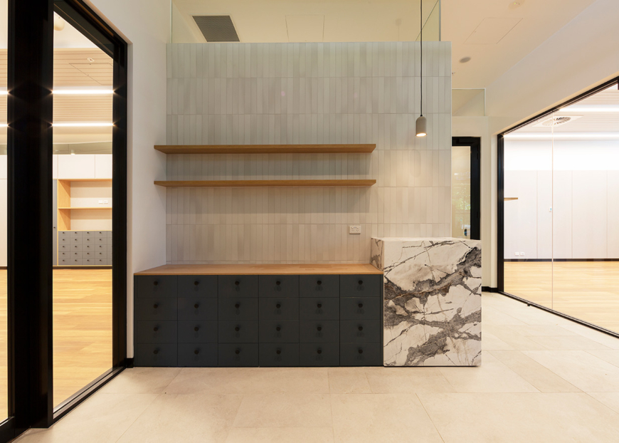 7 London Circuit Public Atrium, Bathrooms, End of Trip & Wellness ...